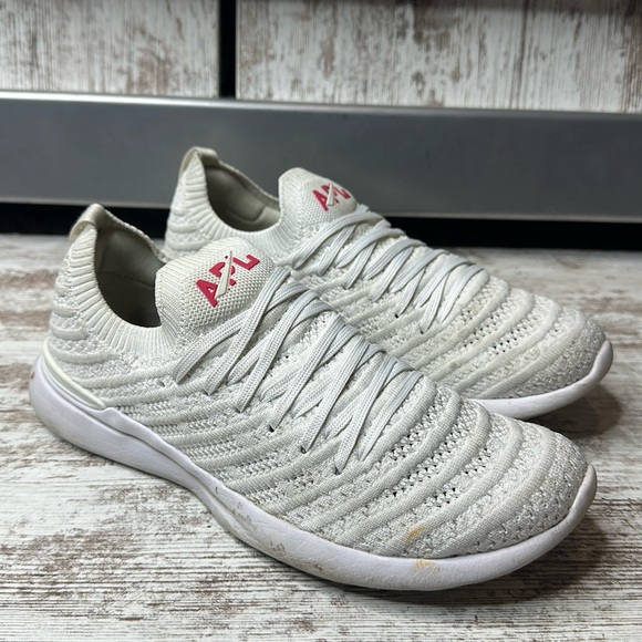 APL | Shoes | Apl Athletic Propulsion Labs Womens Shoes Techloom Wave ...
